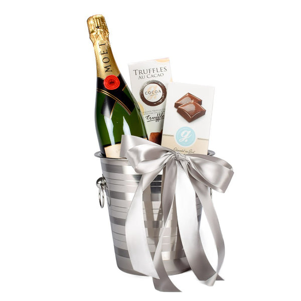 Champagne Wedding Gift Basket For The Bride And Groom - MY BASKETS