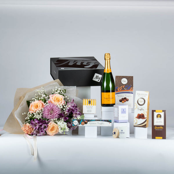 Champagne Flower Combo (Includes Flower) - MY BASKETS